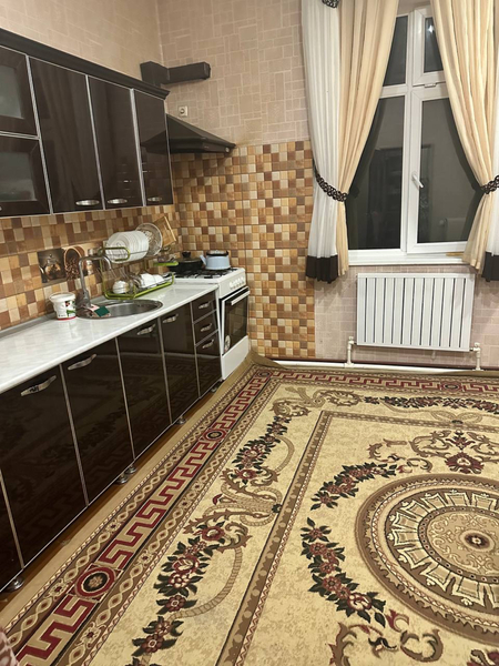 Бухоро шахрида коттедж
