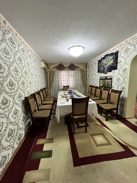 Qoyliq Massiv 5 ARZONGA 6 xona 145M2