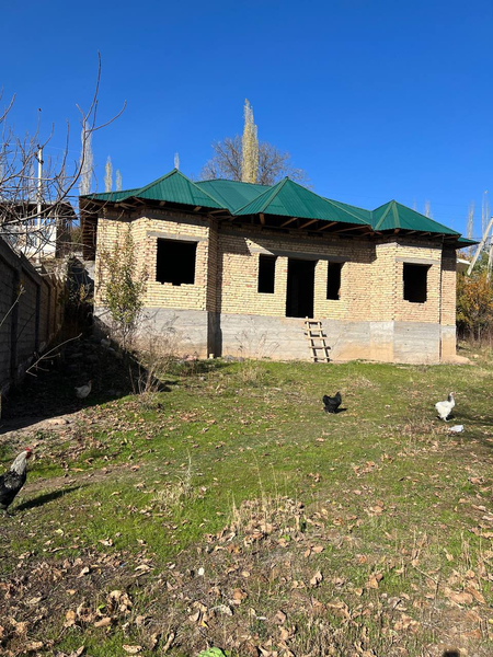 Sijjakda dacha sotiladi