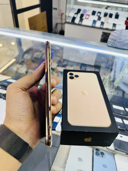 iPhone 11 Pro Max 256 gb gold