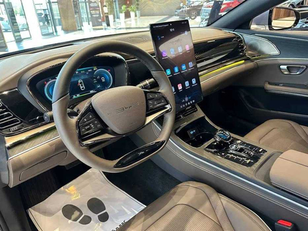 BYD HAN 2024  Arenda s vikupom