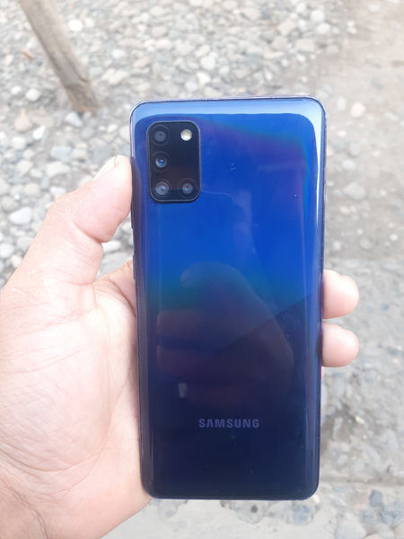 Samsung A31 64 gb