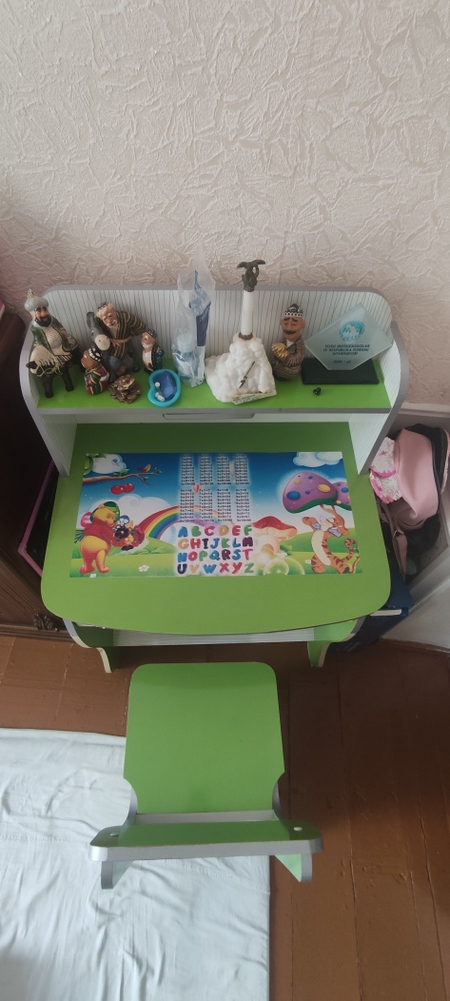 Детский стол б.у.