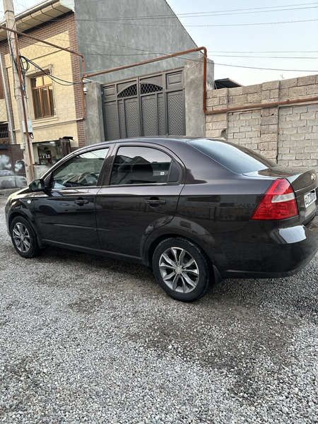 Nexia 3 avtomat metan