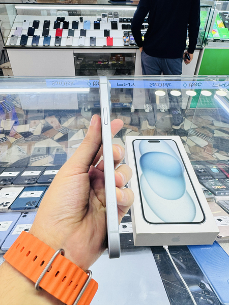 iPhone 15 Plus 128 gb 98%