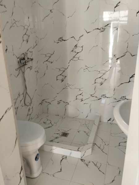 Kirv UzGazOil dan kirganda Soyliq 2 tor kocha Katej siro’chni sotiladi