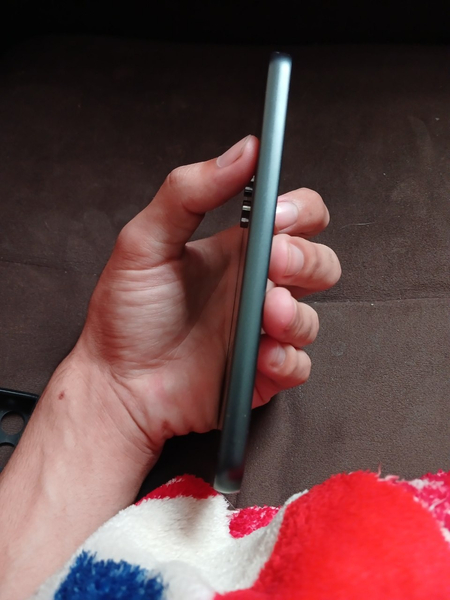samsung a54 5G holati yangi