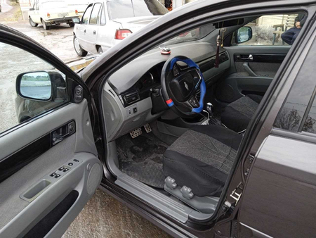 Lacetti (gentra) sotiladi