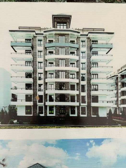 Продается 3х комнатная квартира каробка в районе Саттепо
