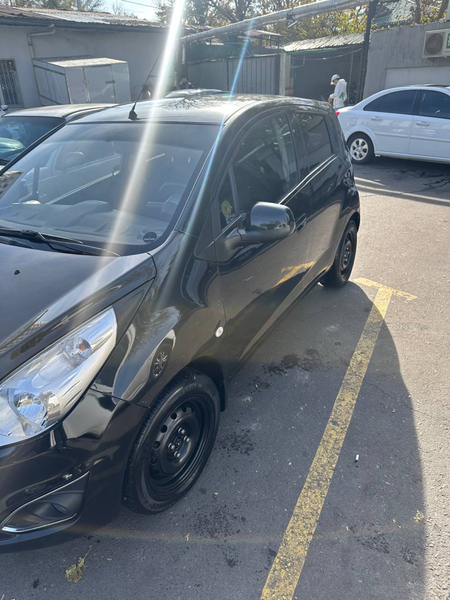 Chevrolet spark 2014