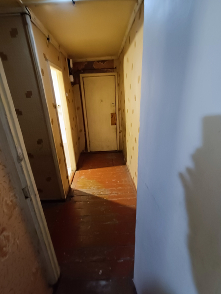 Аренда Спутник 5. 1 ком кв.1/2 в деревянном доме для семьи без детей