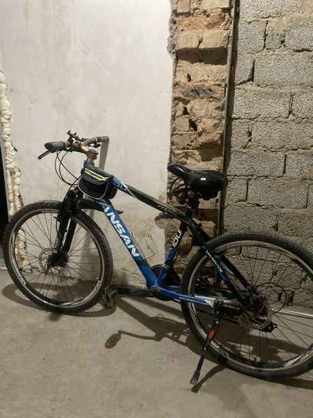 Velosiped  Sotiladi Holati Zor