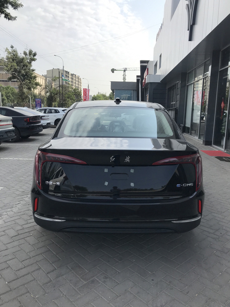 Hongqi E-QM5 (Halol nasiya 30% boshlangich tolov bn )