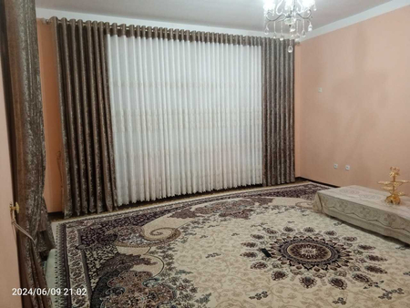 Срочно!!! Богобод массиви (Шаршара)да намунали уй (коттедж) сотилади.