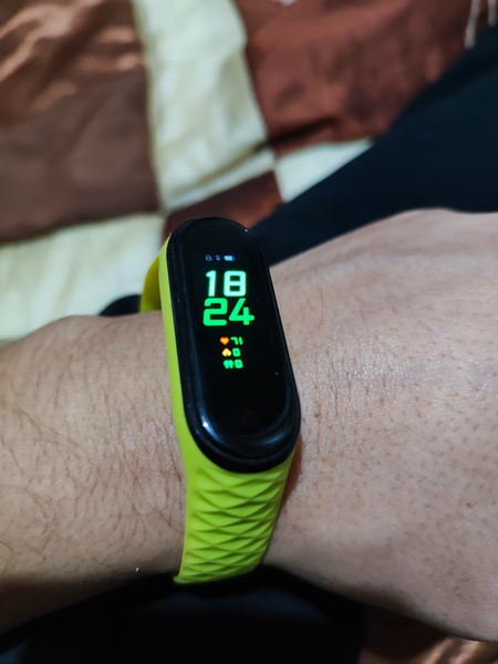 Qol Saot MI BAND