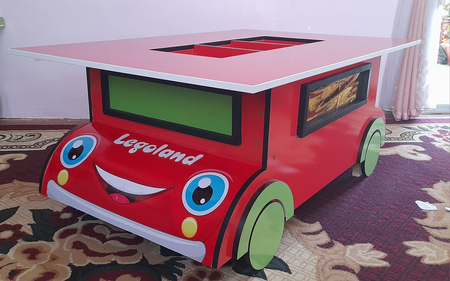 Qum va lego uyinlar toplami
