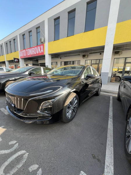 Hongqi E-qm 5 500 km full elector qora