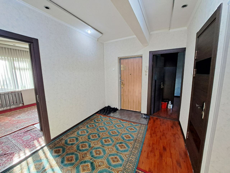 4/4/9. Спутник-16, Янгихает р-н (Сергели). Метро 800 м. Квартира 94 м²