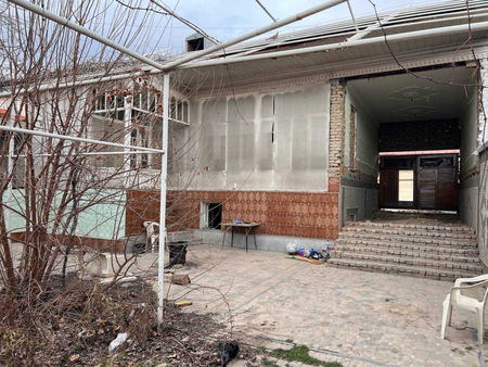 №  960 дом в районе Садриддина Айни