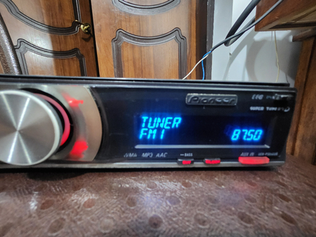 Продам pioneer deh 5050ub