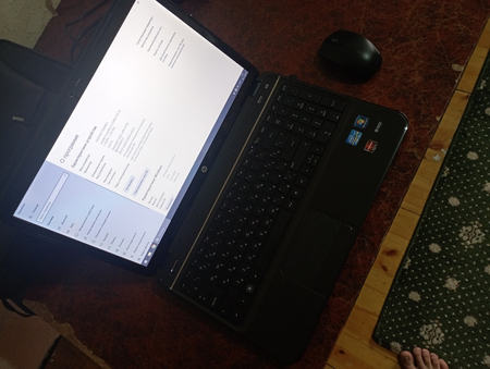 HP core i3  4/512 gb