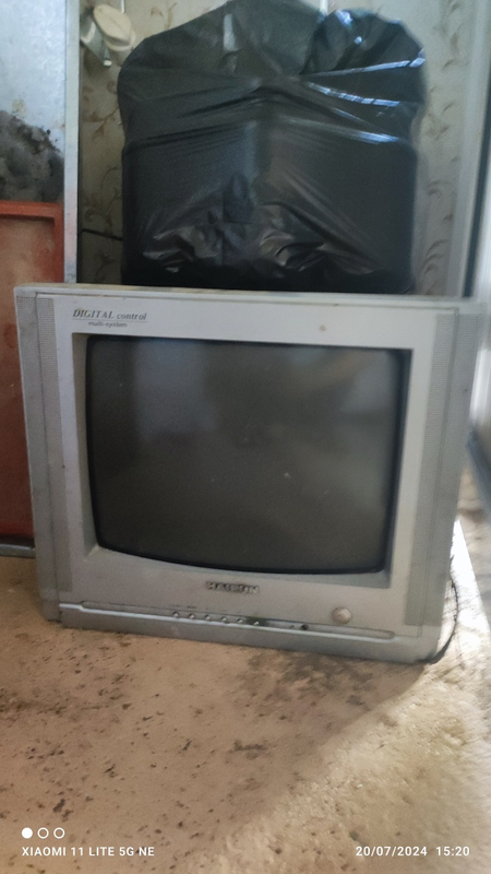 Televizor sotladi pulti, antennasi yoq 150 min
