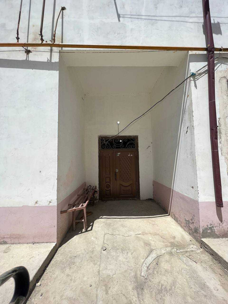 Yangi bozor hududidagi yangi dom 2 etaj 110 kv kredit emas