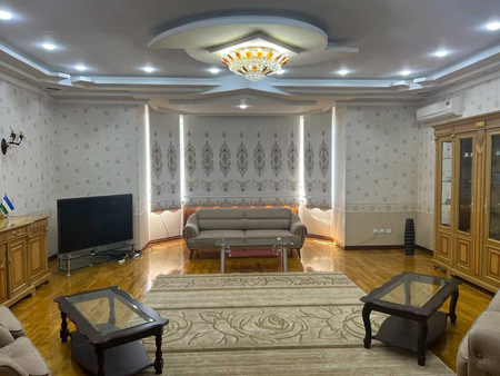 Аренда в Центре ул. Нукус 4-х Комнатная квартира ГАБУС 224кв.м. (ARG)