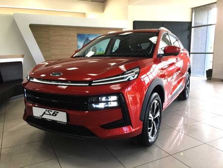 JAC JS6 крассоверлари янгича куринишда