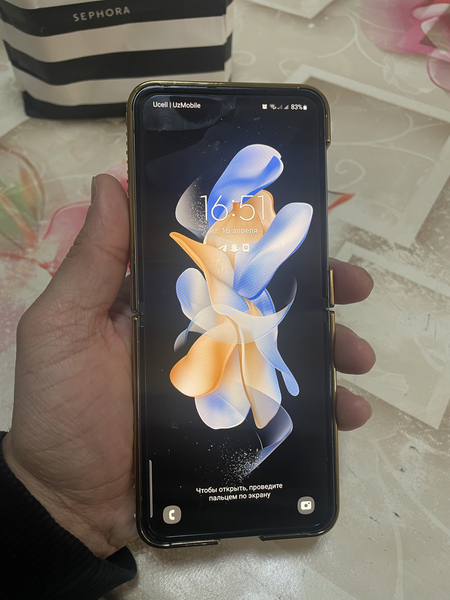 Samsung Z Flip 4
