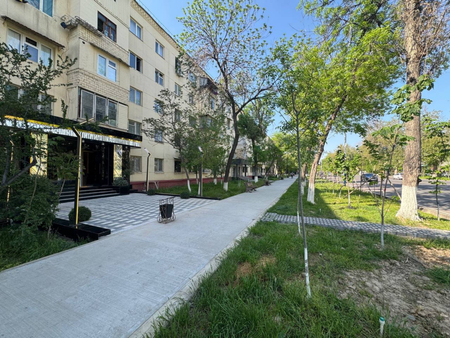 Аренда под Офис Ориентир-Улца Лисунова. 45м2  1200$торг