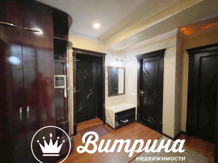 Продается 3-комнатная квартира на Ойбек метро