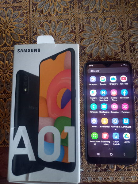 Сотовый Самсунг Galaxy A01
