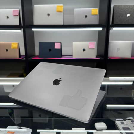 MacBook Pro 13 I5 8/256GB Space Grey