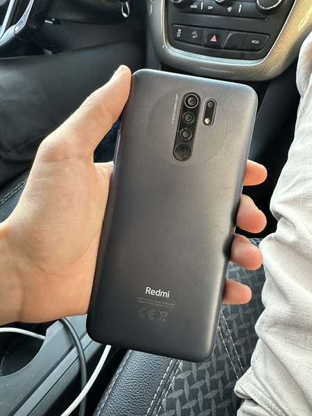 Redmi 9 sotladi