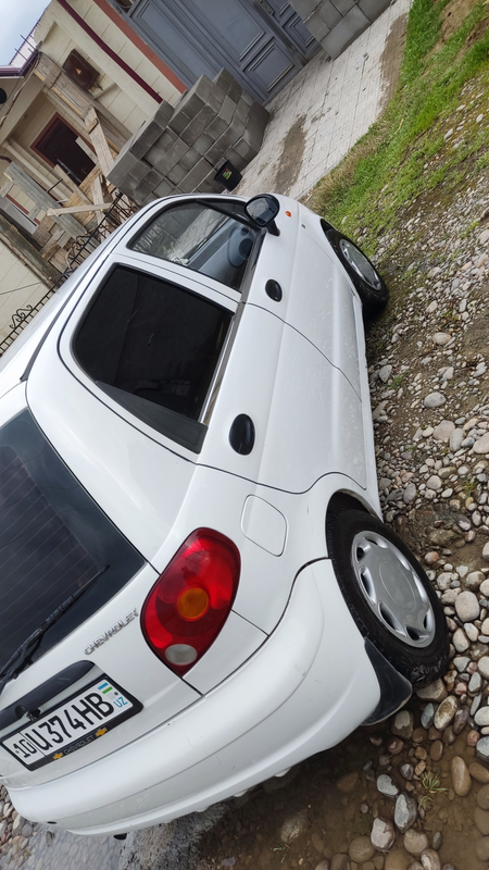 Matiz Mix 3tali Srochna sotiladi
