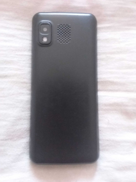 Телефон Artel X5  2-сим карты 2-камеры фонарик радио блютуз(Bluetooth)
