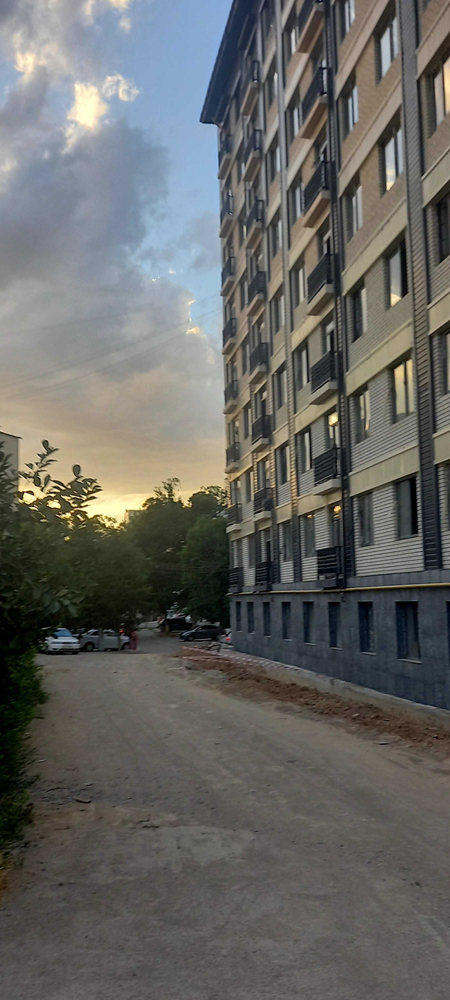 Срочно продается квартира 1/3/9 юнусабад 36000$ торг есть