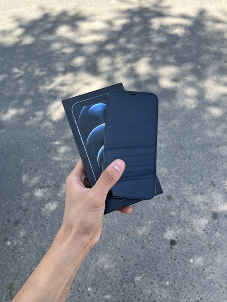 iPhone 12 pro 256 gb