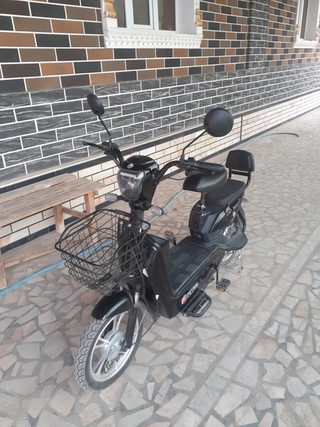 skuter 50 tezlikka.chiqadi h