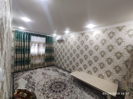 Navoiy shahar Sputnik 2 xonali 69 m² kvartira