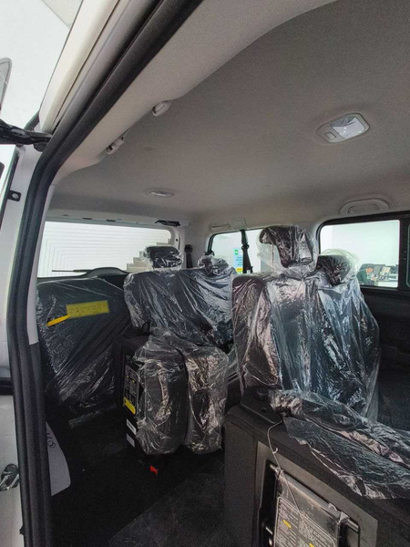 Jac M4 mikroavtobus shoshiling! SKIDKADA!