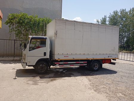 Isuzu 5 tonalik 27kubalik yaxshi moshina