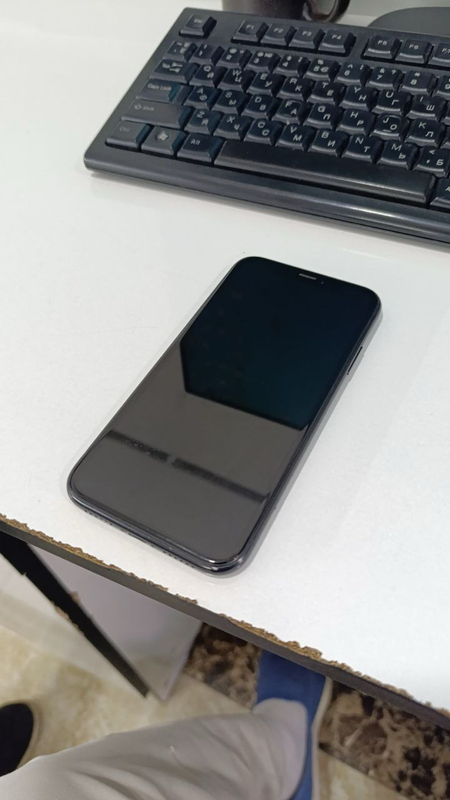 Iphone Xr qora 64gb