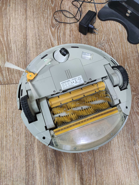 Робот-пылесос A335 robot vacuum cleaner