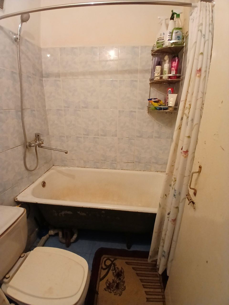 Продаётся Галерйка Чиланзар - 22 кв   1/4/4