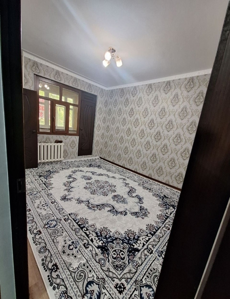 Чиланзар Торговый Центр..2/3/4 раздельные комнаты.