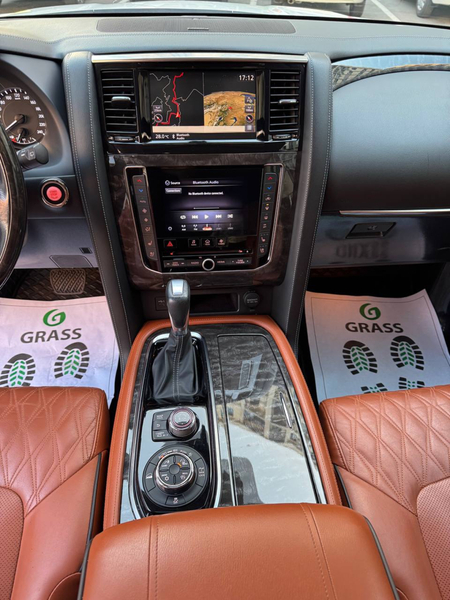 Автомобиль   Nissan Patrol Platinum