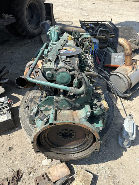 volvo 145 mator idelni xarajati yuq
