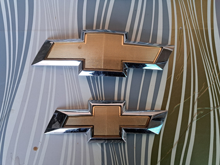 Эмблема chevrolet GM